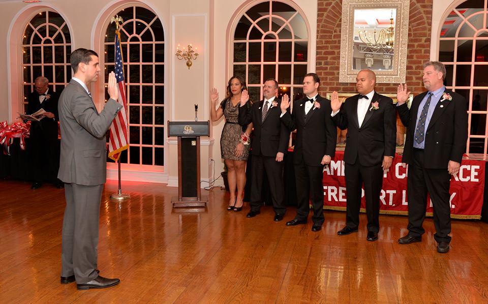 Senator Venditto Attends the Swearing in of the Freeport Chamber of ...