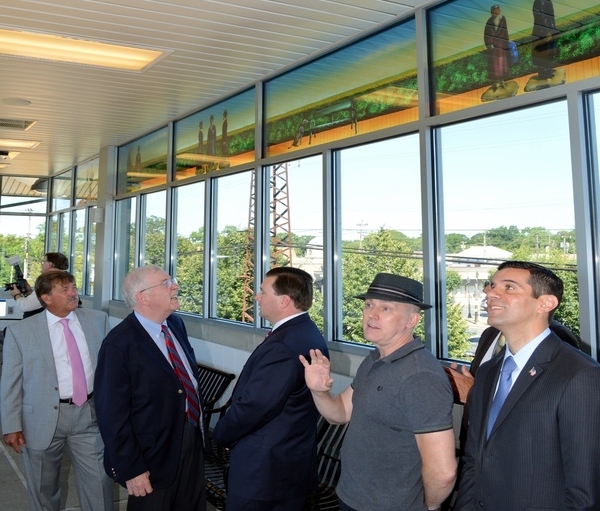 Senator Venditto Cuts Ribbon on Massapequa LIRR Station Improvements ...