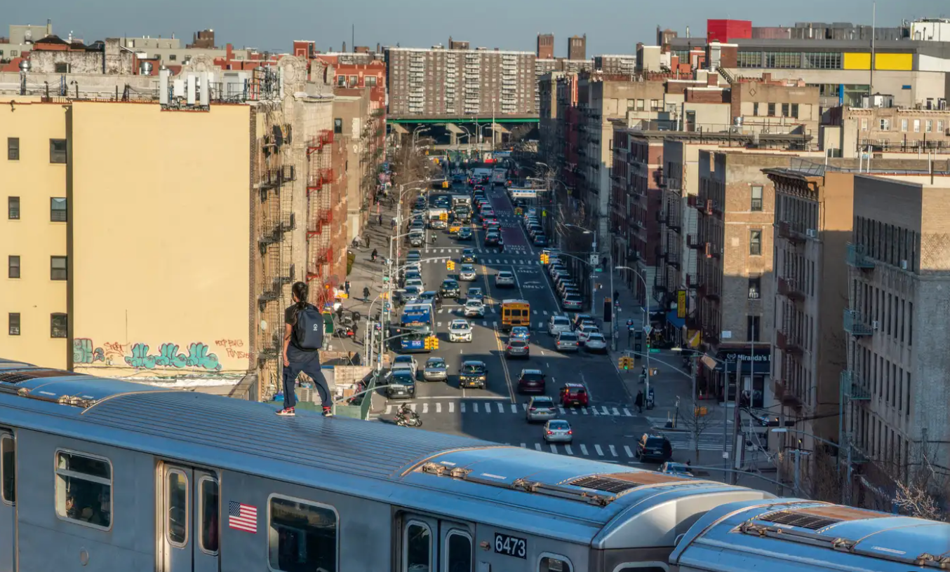 New York state lawmakers say subway surfing is still a click away on social media | NYSenate.gov