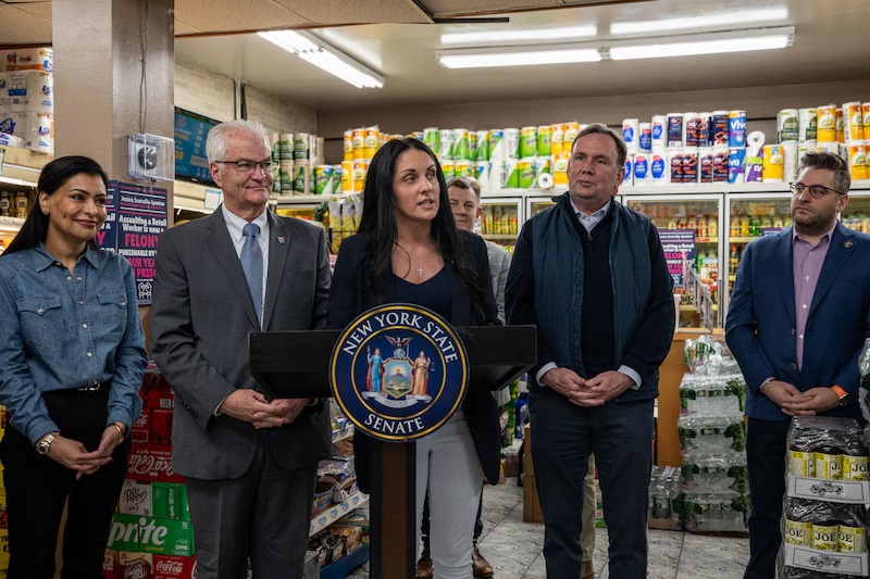 New York law will make assault on retail workers a felony | NYSenate.gov