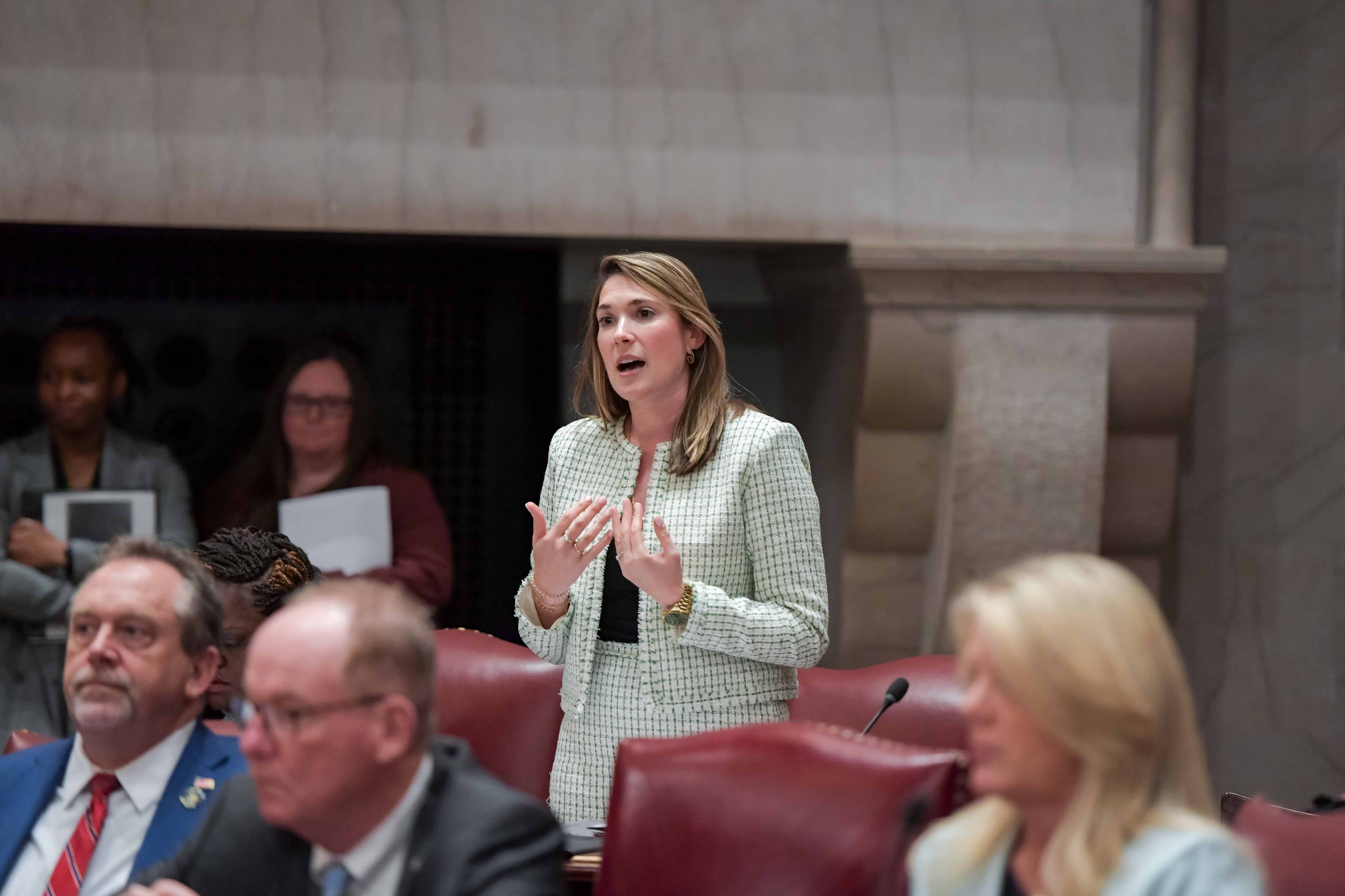 Short-Term Rental Registry Sponsored by Hinchey, Fahy Passes Both ...