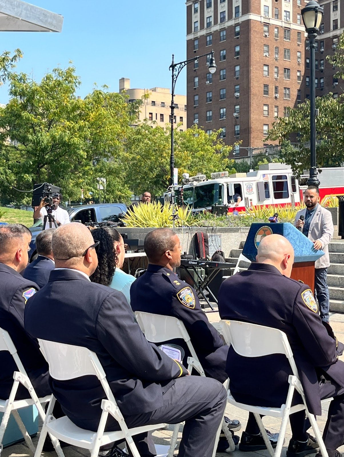 Senator Serrano Pays Respects at 9/11 Remembrance Ceremony | NYSenate.gov