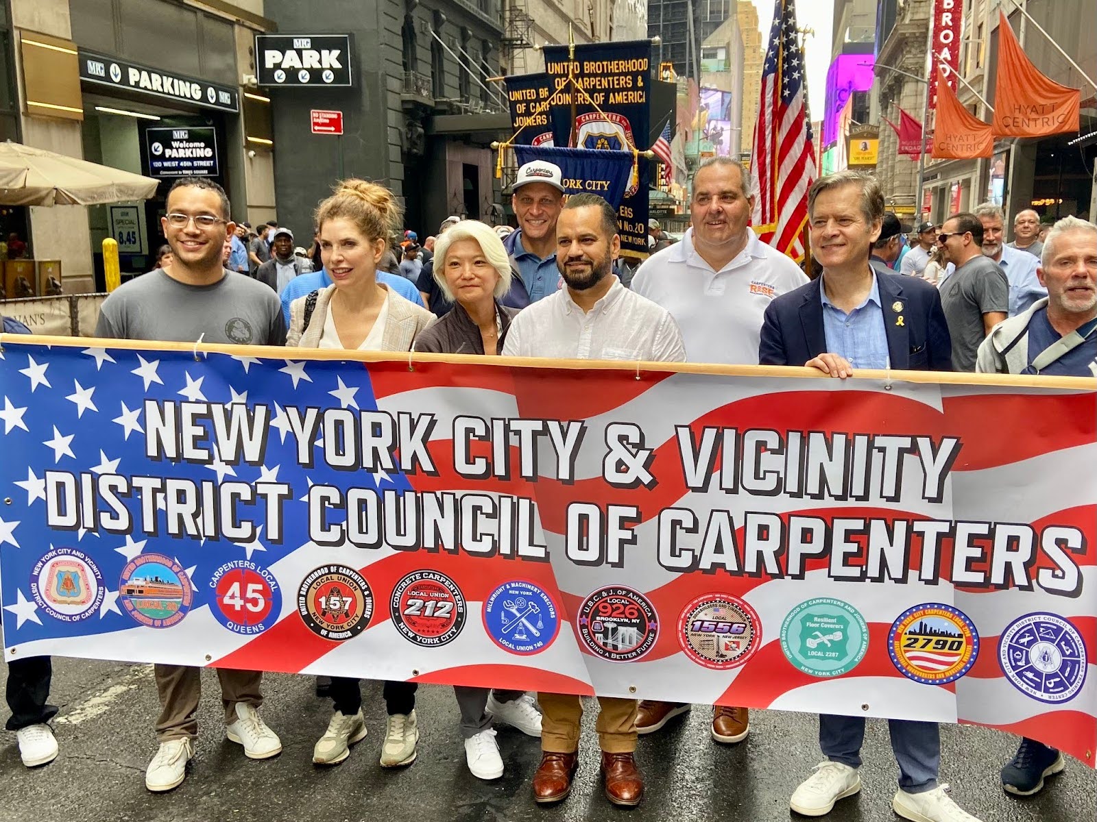 Senator Serrano Marches in NYC Labor Day Parade | NYSenate.gov