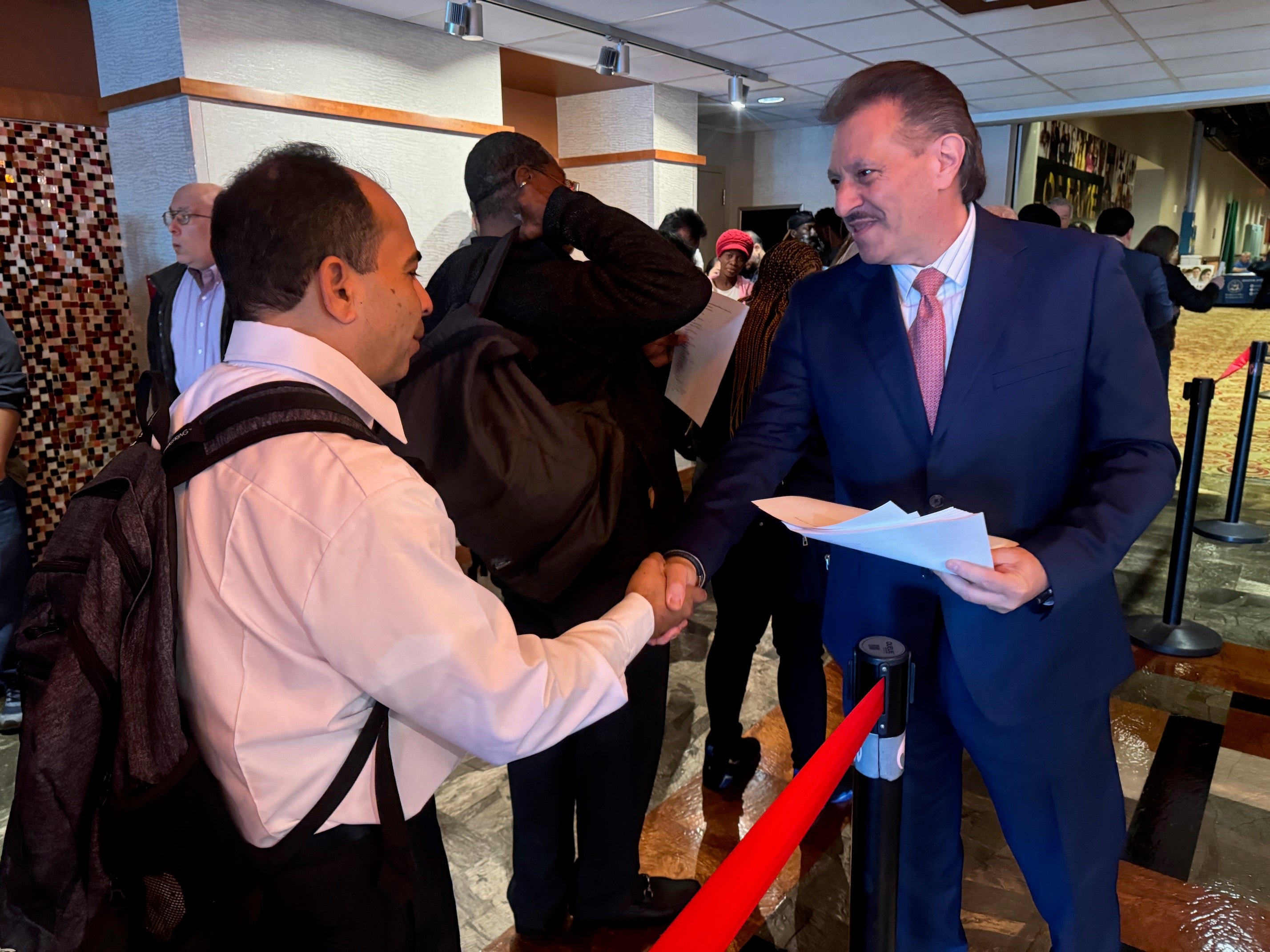 Addabbo Job Fair Attracts A Large Crowd and Numerous Vendors | NYSenate.gov