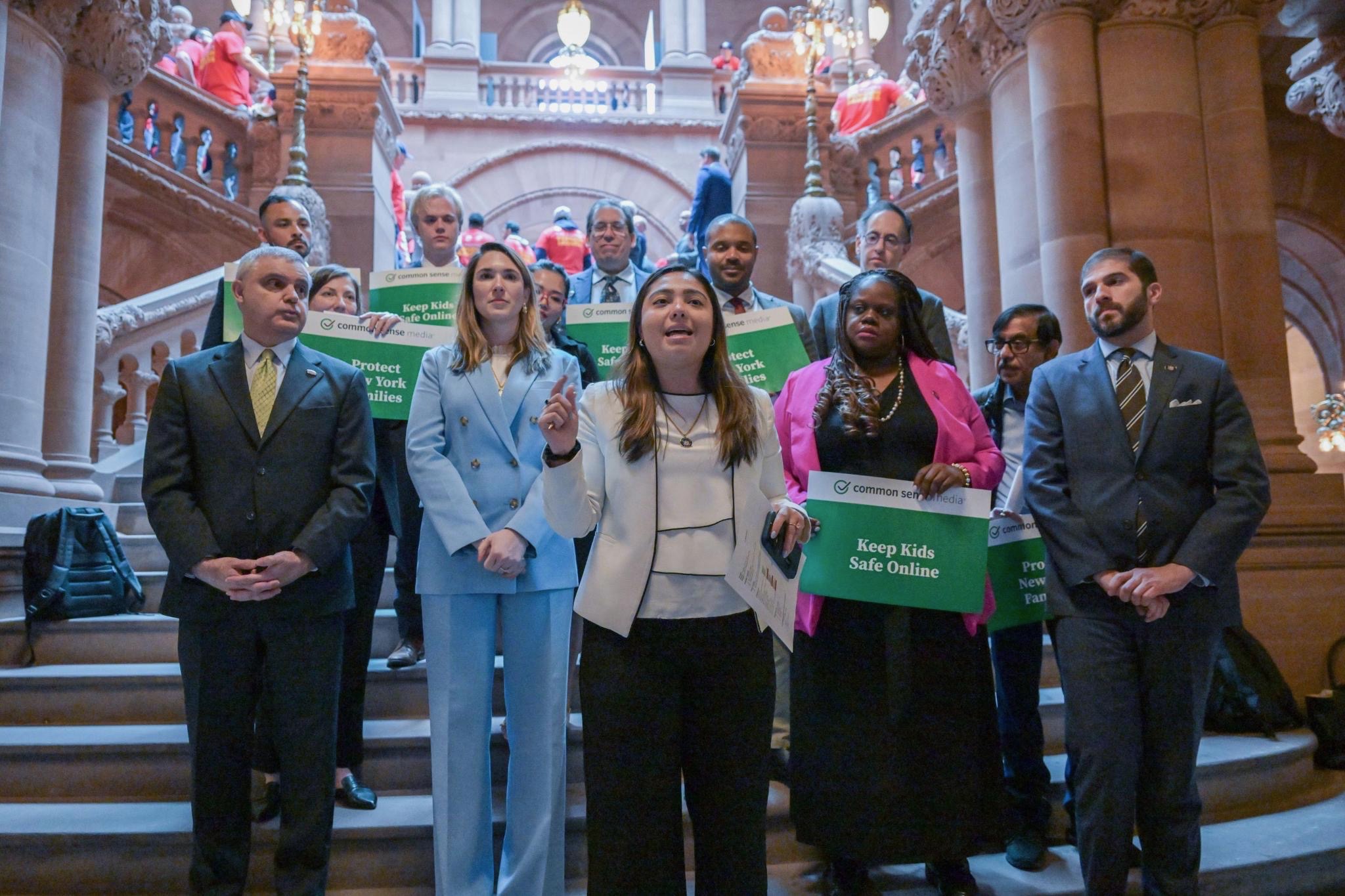 Senator Kristen Gonzalez and Legislators Announce Transformative AI ...