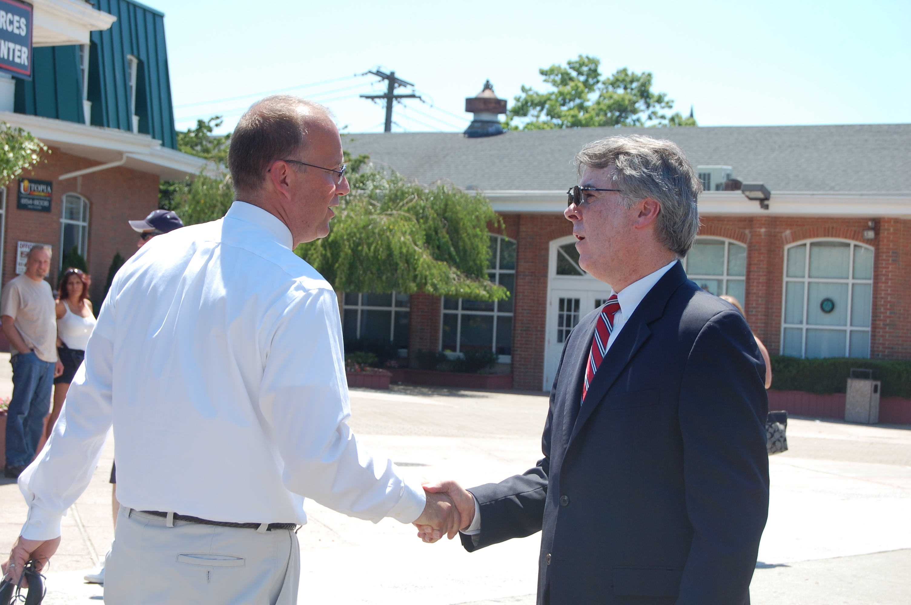 Senator Foley Attends Patchogue July 4th Parade | NYSenate.gov