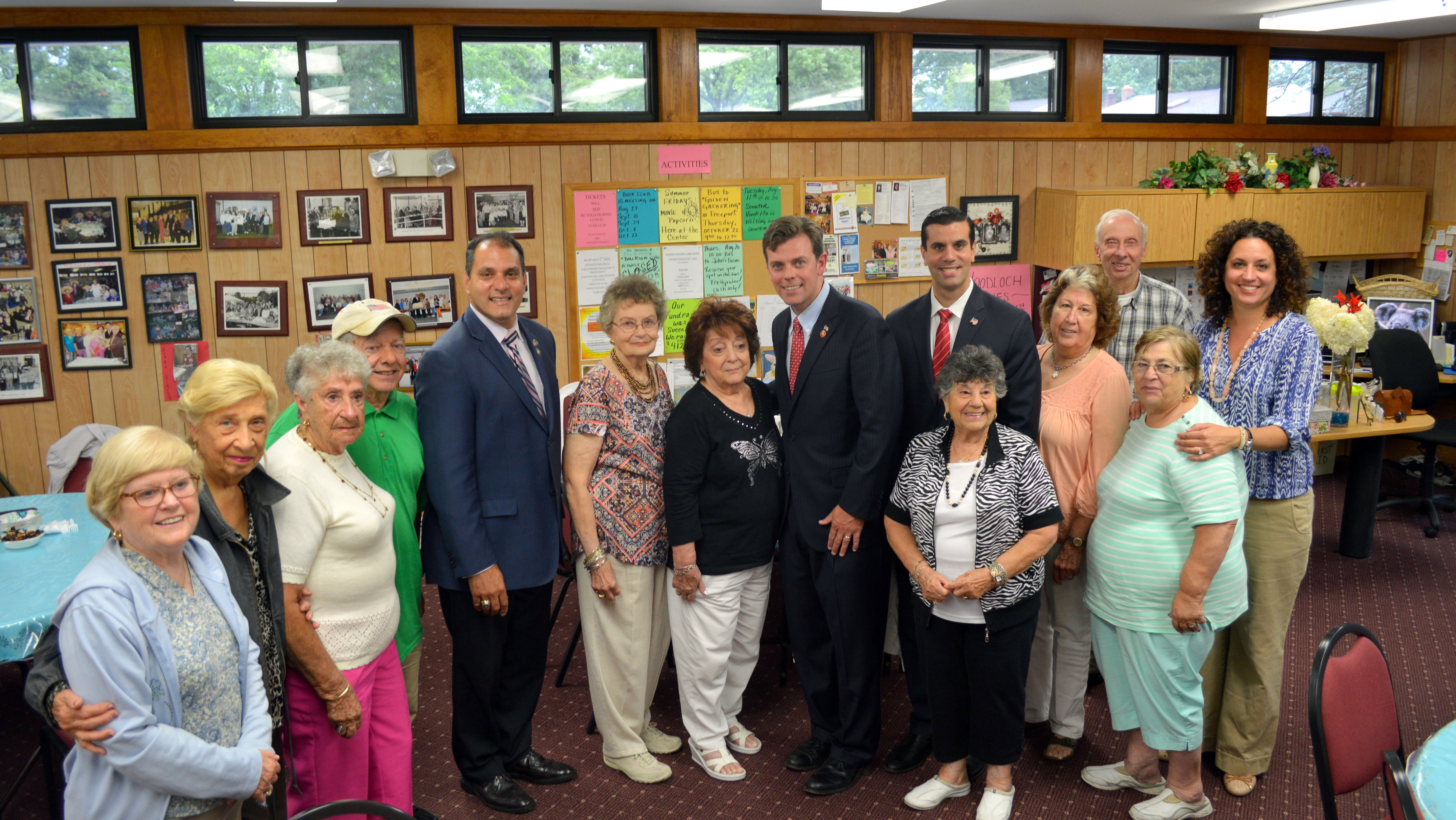 Senator Venditto Holds Senior Forum at Brady Park | NYSenate.gov