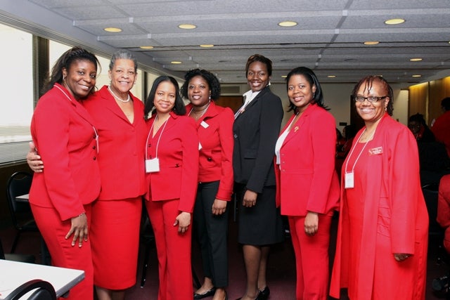 Senator Ruth Hassell-Thompson welcomes members of the Delta Sigma Theta ...
