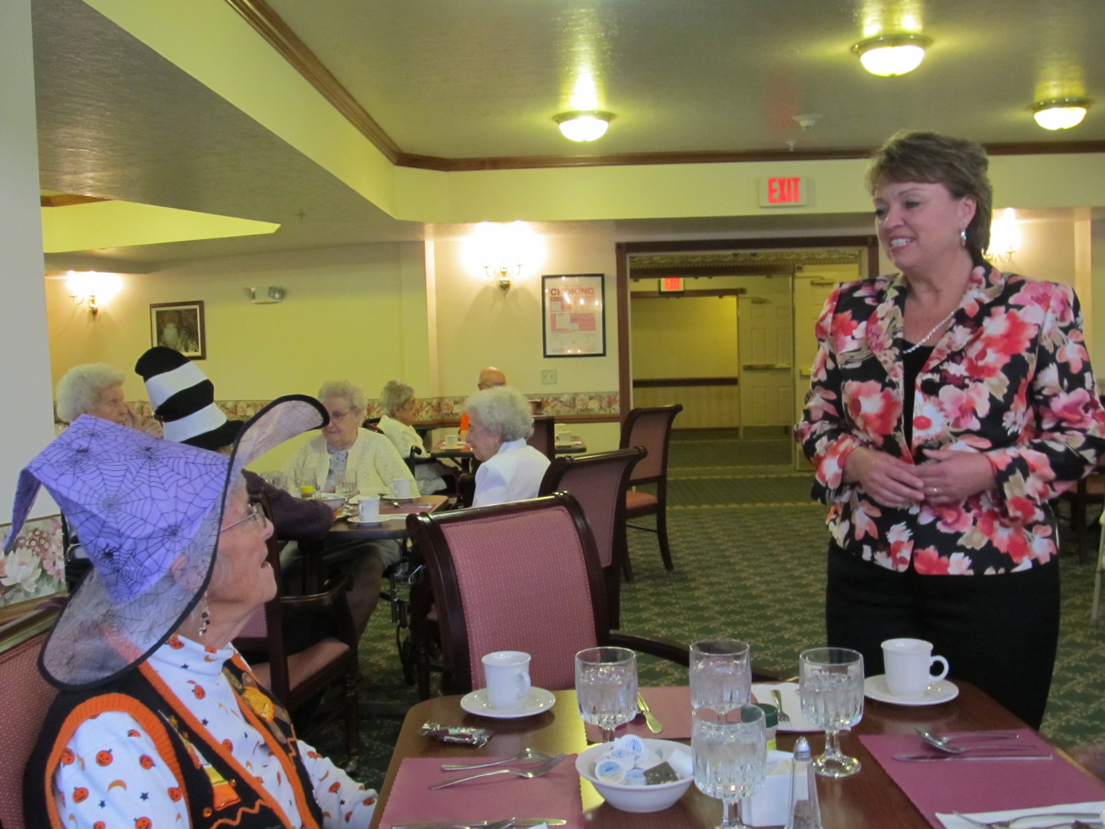 Ritchie Makes Halloween Visit to Bishop’s Commons Residents | NYSenate.gov