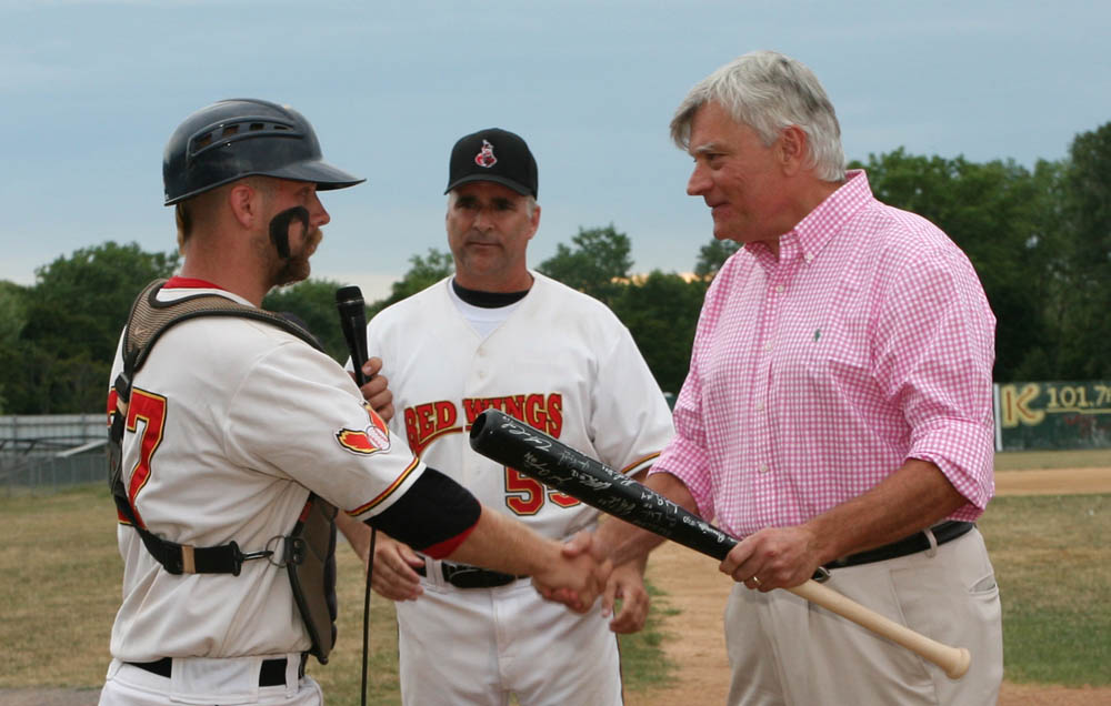 Senator Nozzolio honored with a signed baseball bat | NYSenate.gov