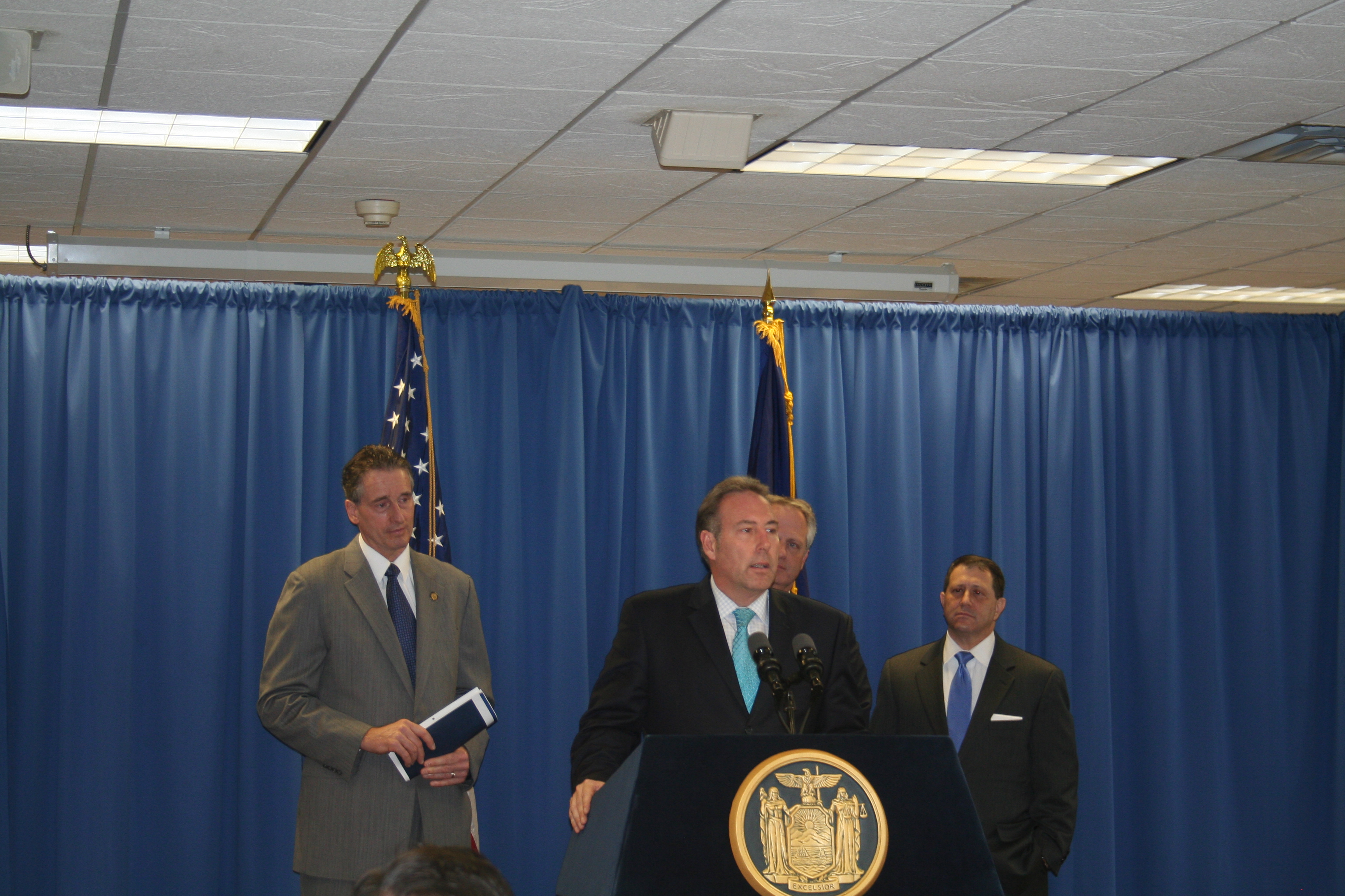 Reviewing New York State Budget | NYSenate.gov