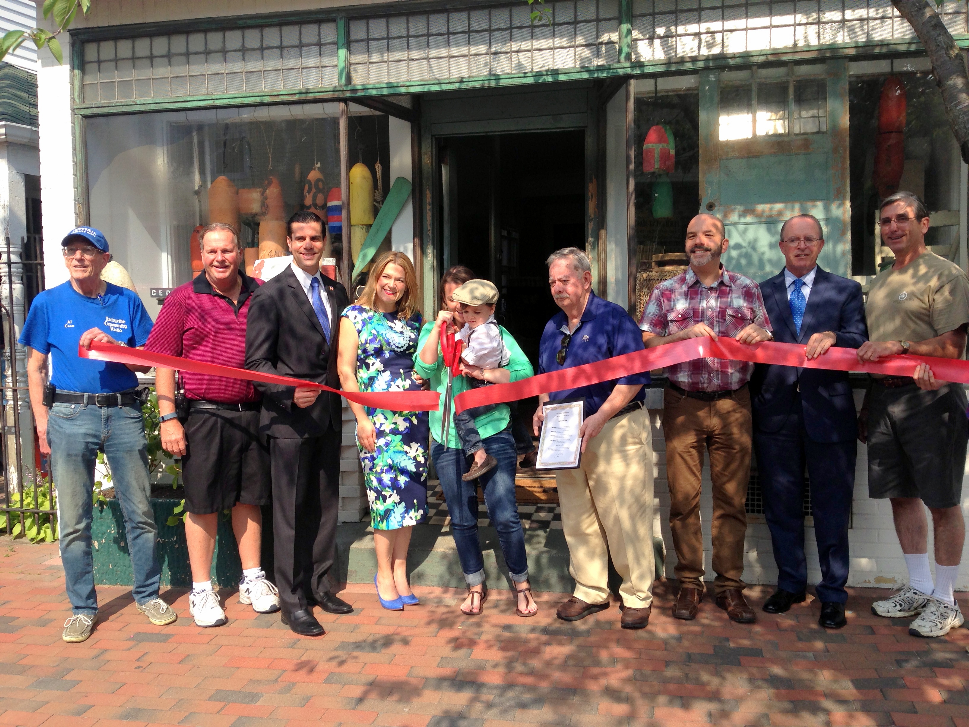 Senator Venditto Welcomes Anchor & Co. to the Amityville Community ...