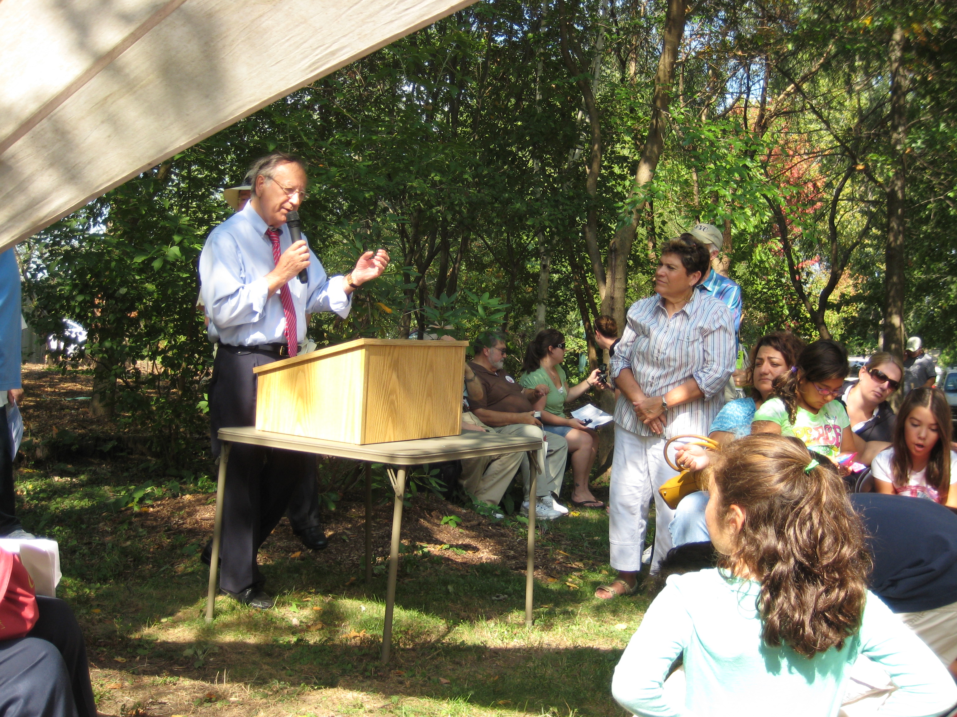 Padavan Celebrates National Estuaries Day At APEC's Little Neck Bay ...