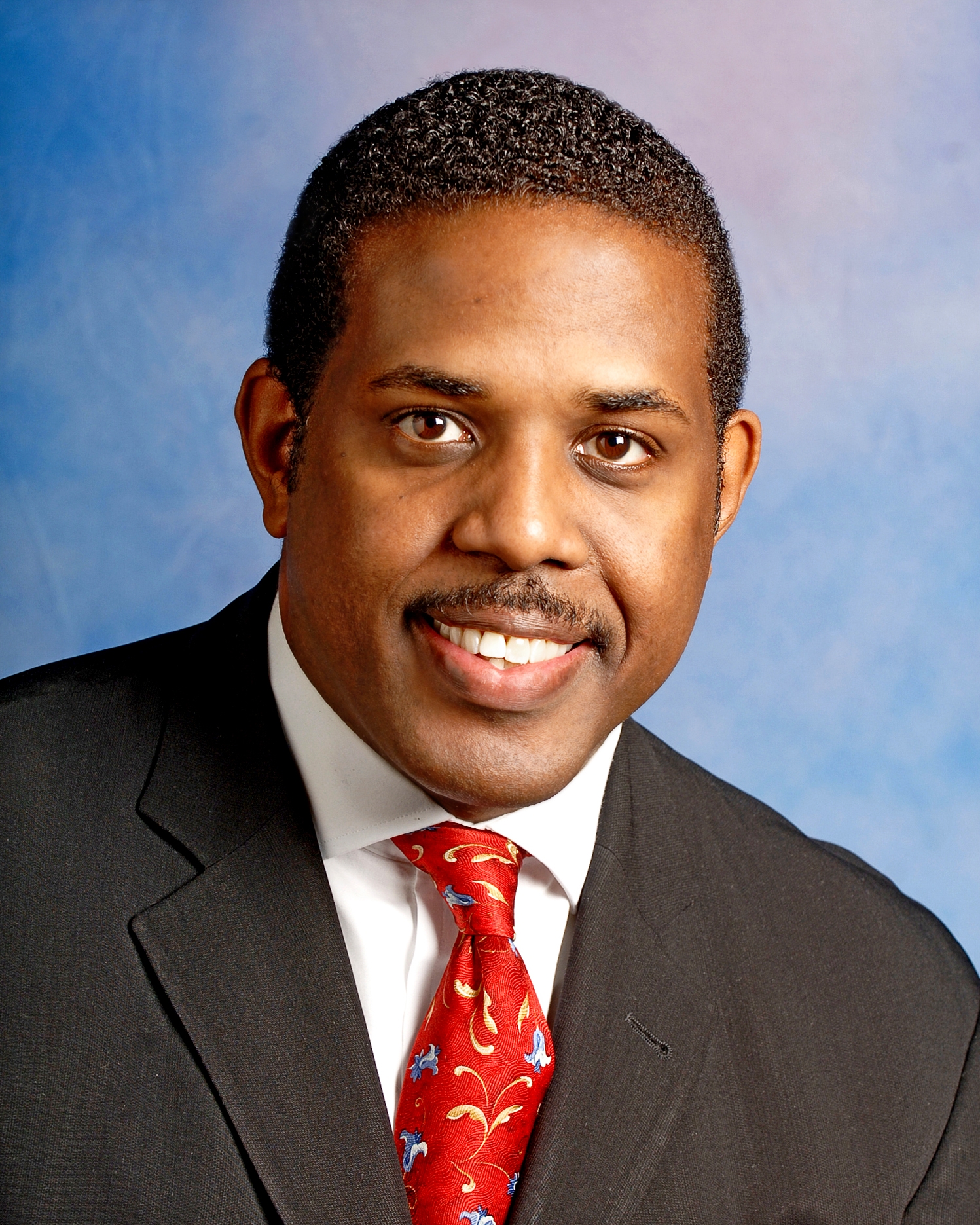 Senator Parker leads Senate in passing Groundbreaking Fair Pay Act ...