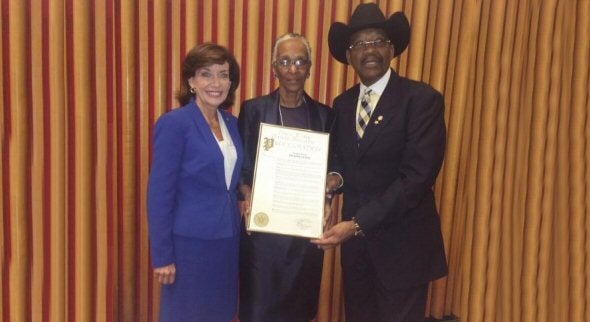 Senator Díaz presents a proclamation honoring Mrs. Maxine Lewis as ...