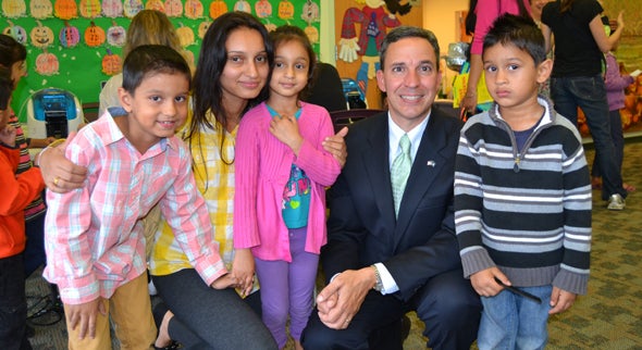 SENATOR MARTINS HOLDS KID PIX PROGRAM AT HILLSIDE LIBRARY | NYSenate.gov