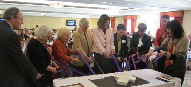 Ritchie Cuts Ribbon on New Victims Assistance Center Shelter | NYSenate.gov