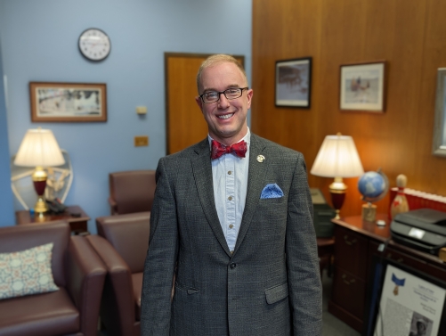 Senator Mark Walczyk Wears Red Bow Tie for Diabetes Alert Day ...