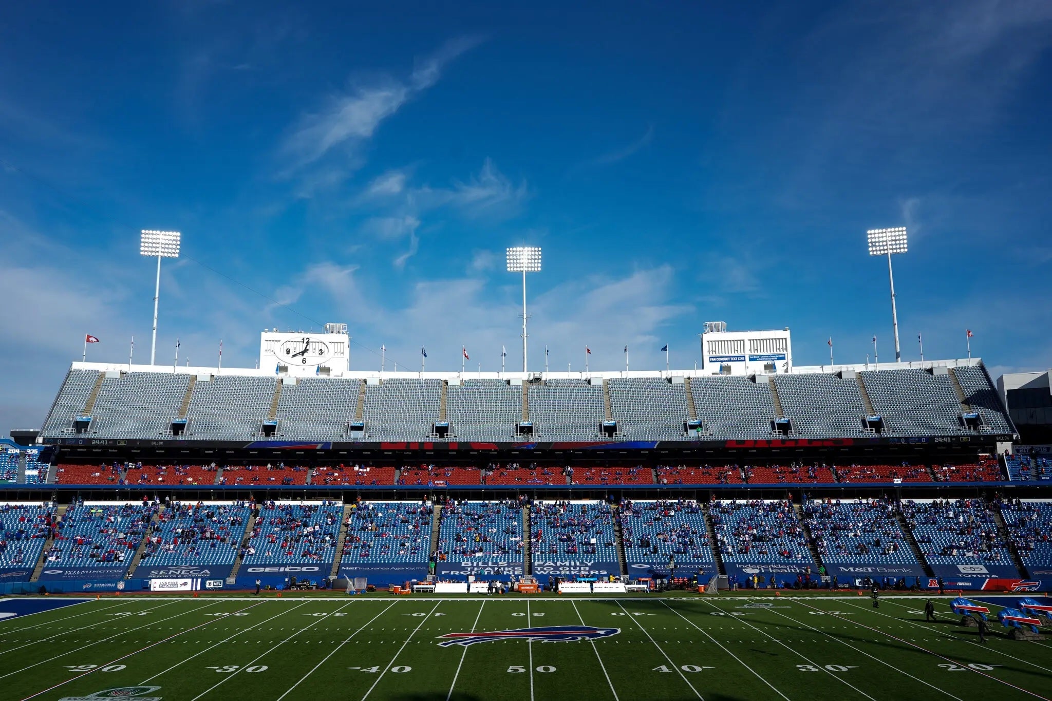 Buffalo Bills Strike Deal for Taxpayer-Funded $1.4 Billion Stadium (The New York Times ...