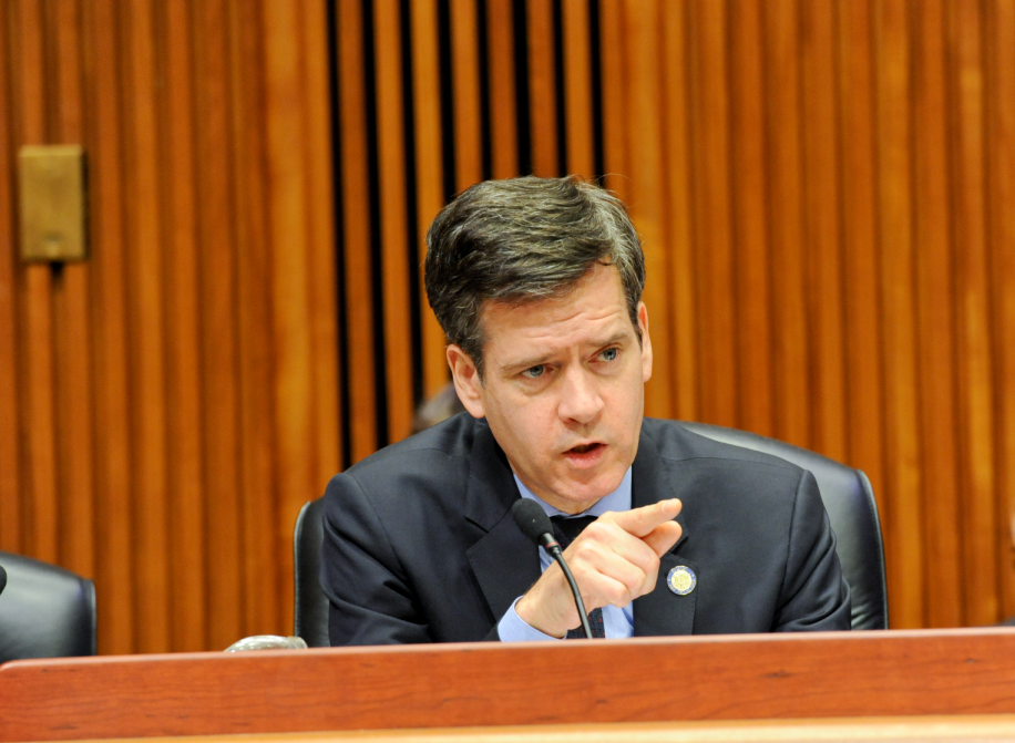 HOYLMAN QUESTIONS DHCR COMMISSIONER ON REPORT SHOWING 200,000 RENT ...