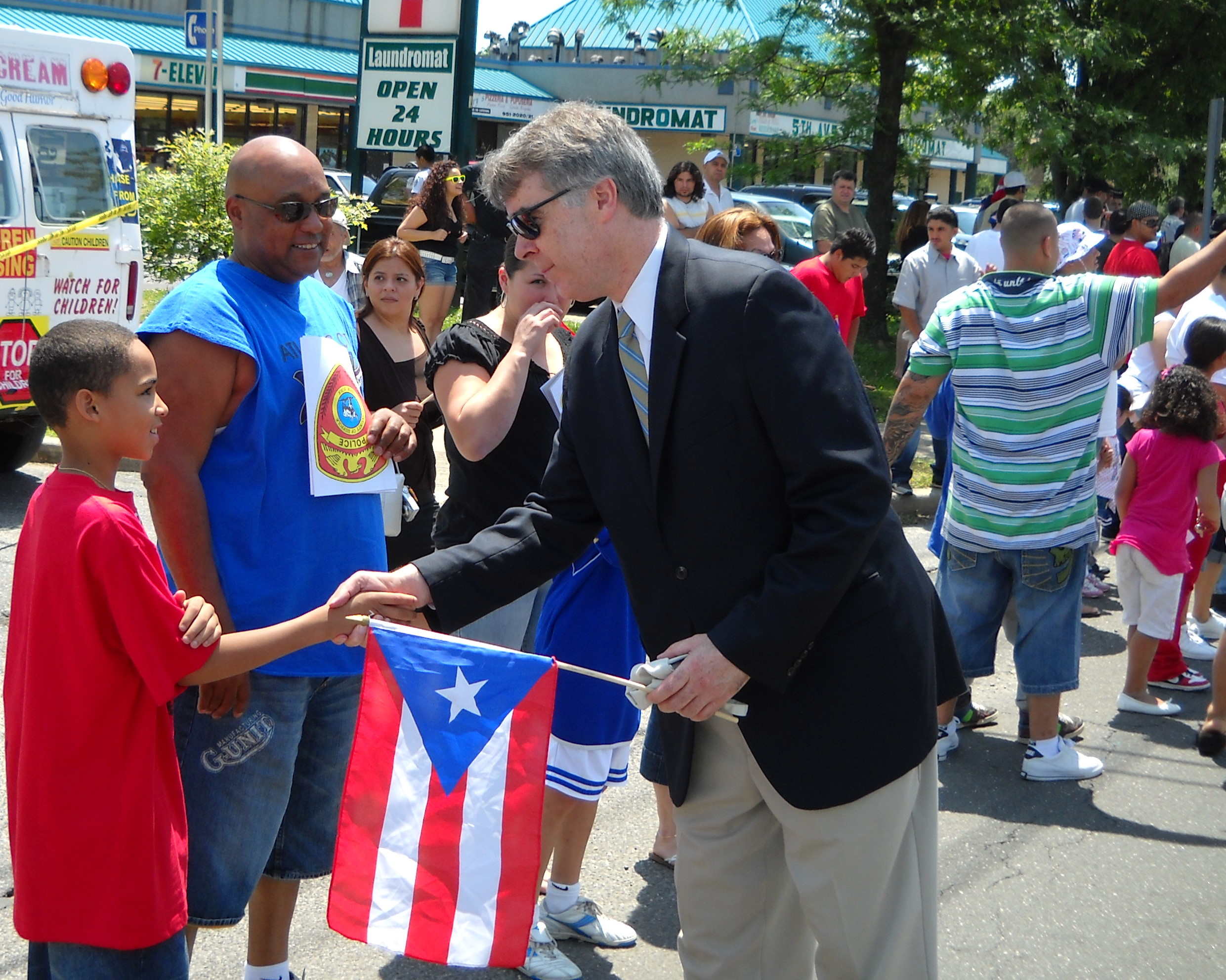 Celebrating our Diversity: Sen. Foley Marches in the Puerto Rican ...