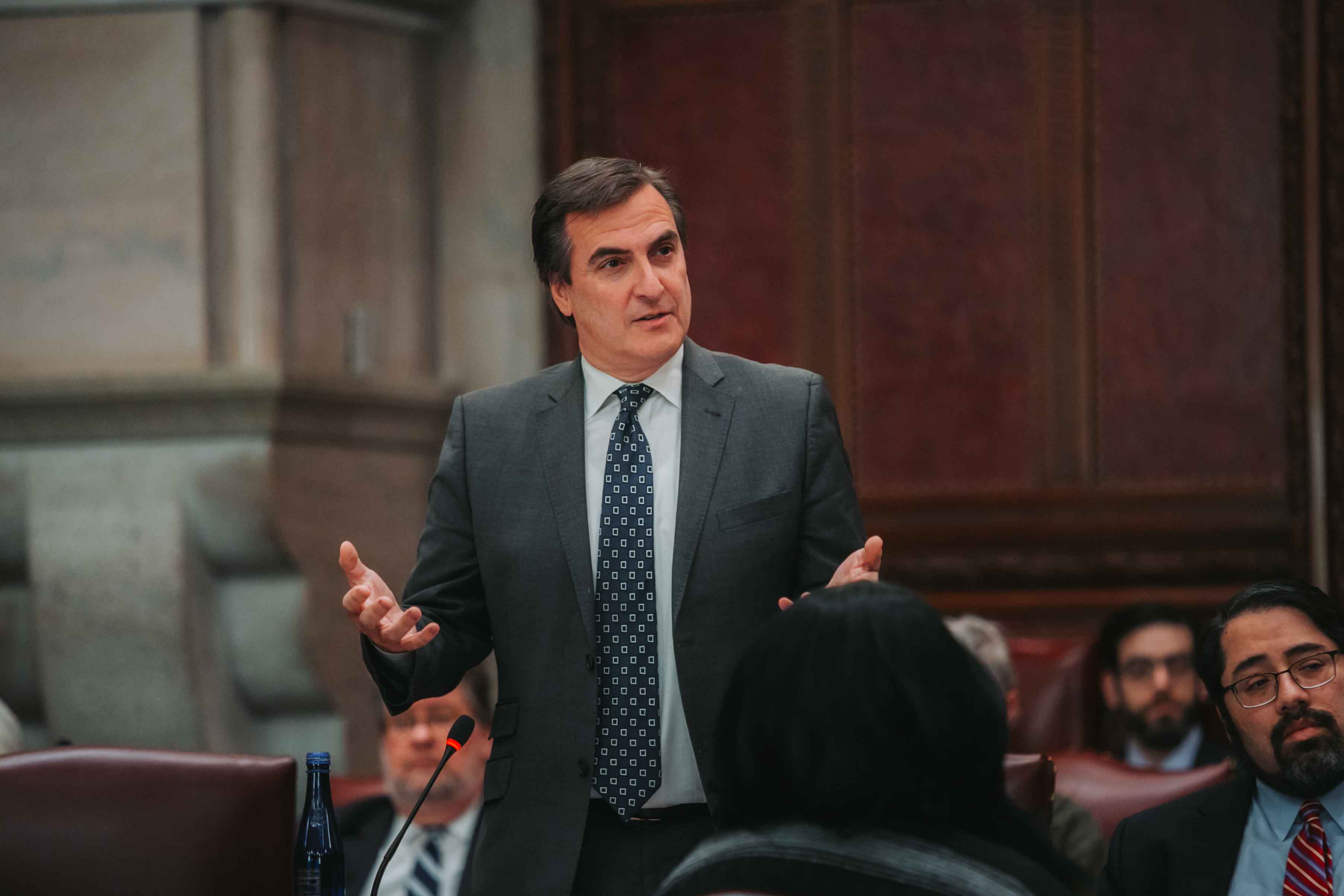 Senate Passes Deputy Leader Gianaris’ Ban On Secret Deals | NYSenate.gov
