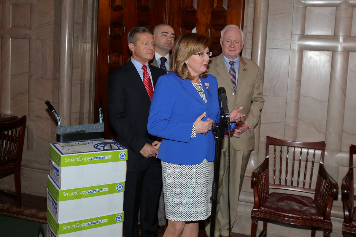 Senator Pam Helming Delivers Petitions Calling on the NYS Parole Board ...