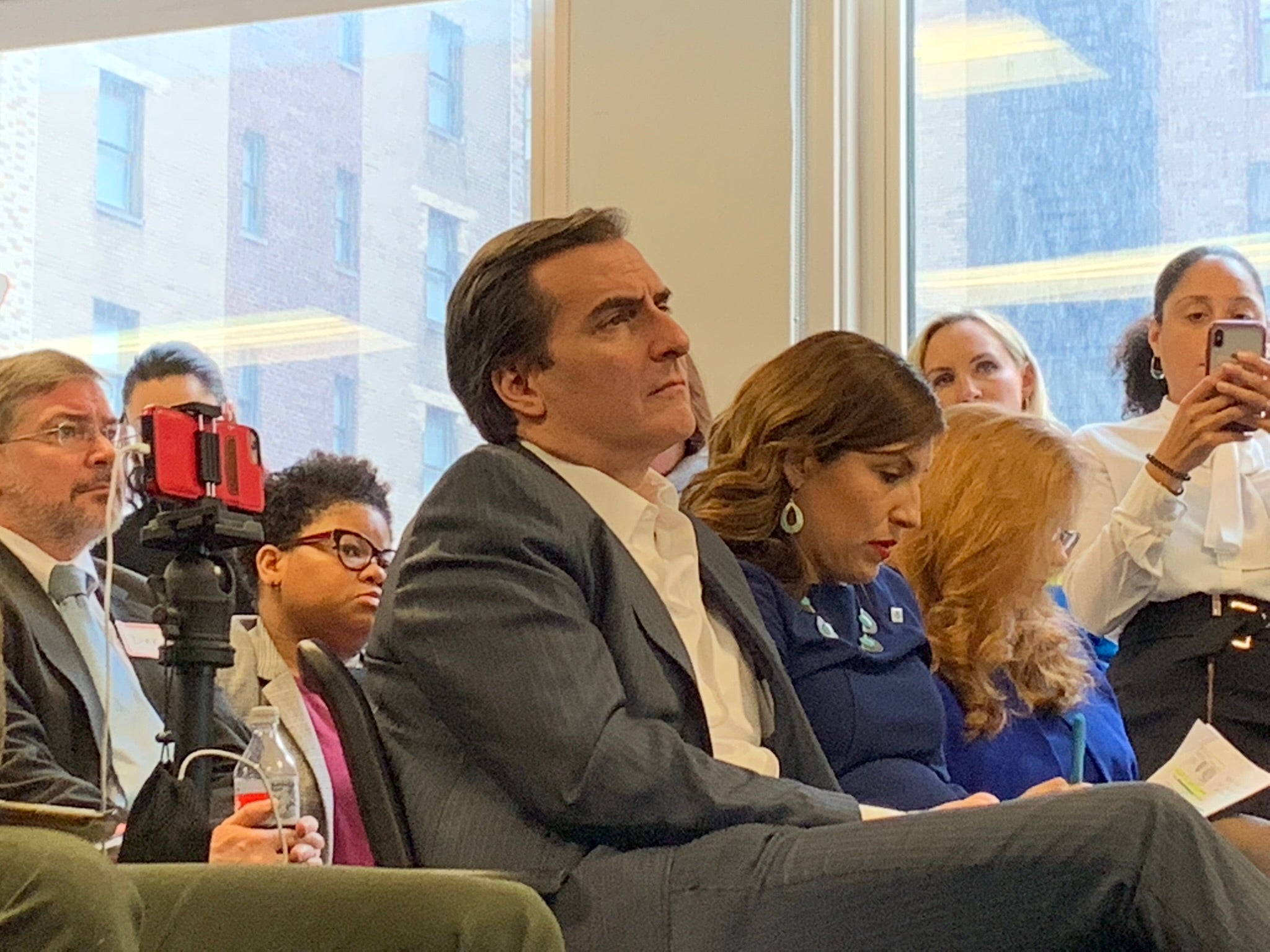 Senator Gianaris Meets with Seattle City Council Members to Discuss Amazon Deal | NYSenate.gov