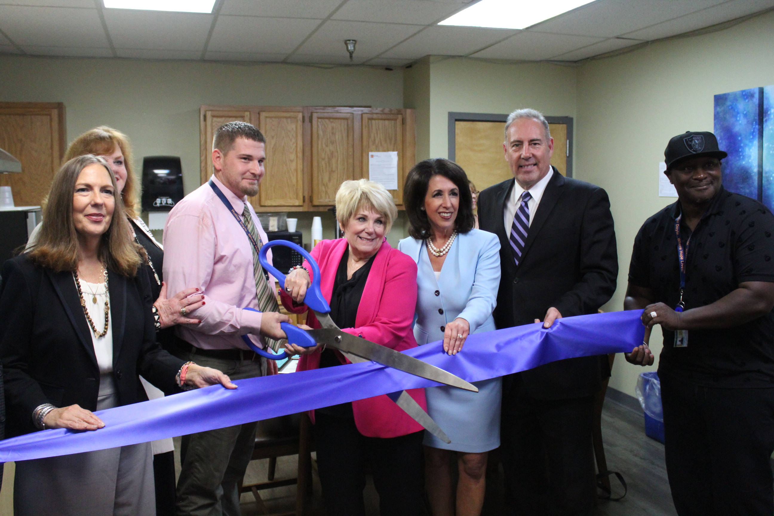 Senator Robach Helps Open Huther Doyle's Family Engagement and Wellness ...