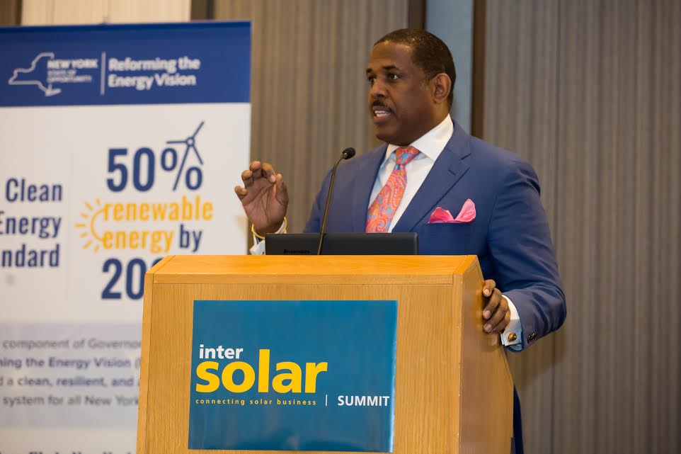 Senator Parker Brings Hundreds Of Solar Energy Enthusiasts Together For ...