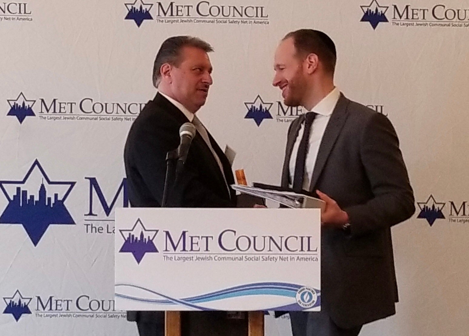 Addabbo receives Fighting Hunger Award from Met Council | NYSenate.gov