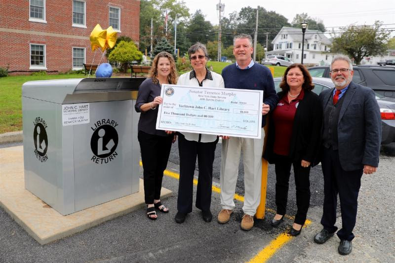 Senator Murphy's grant shows Hart | NYSenate.gov