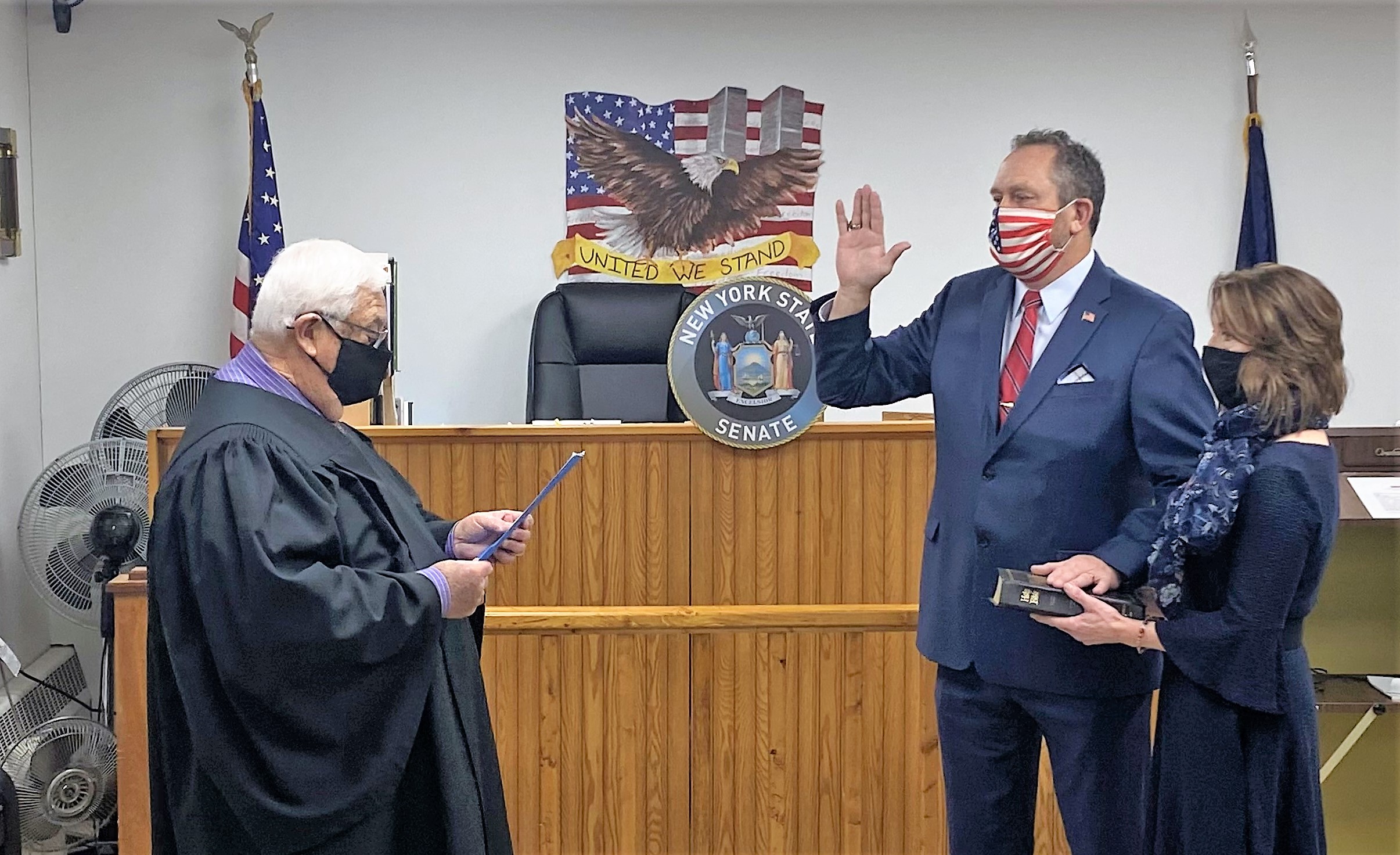 Senator Oberacker Sworn in for First Tem | NYSenate.gov