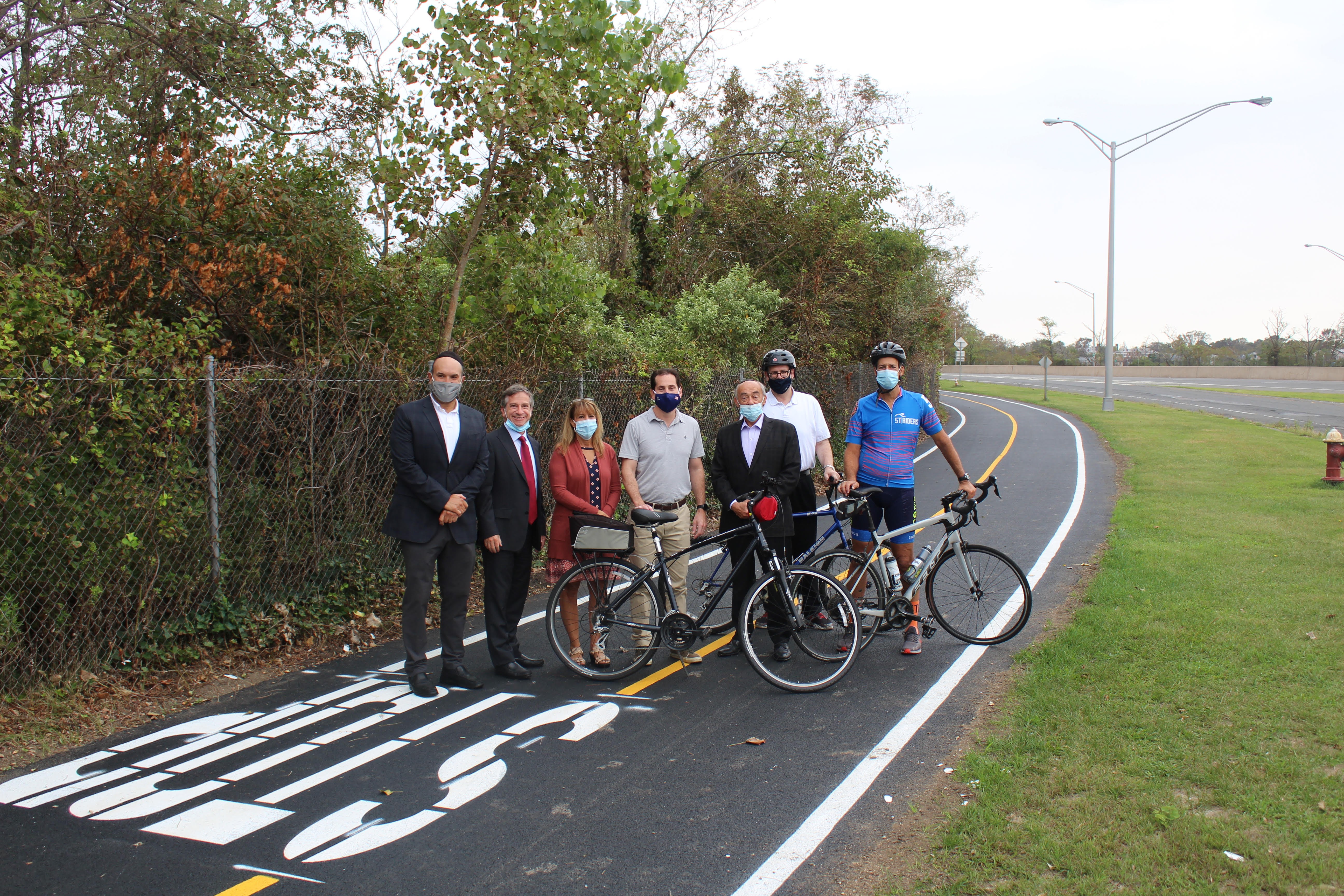 Kaminsky, Miller Announce Completion of Nassau Expressway Bike Lane ...
