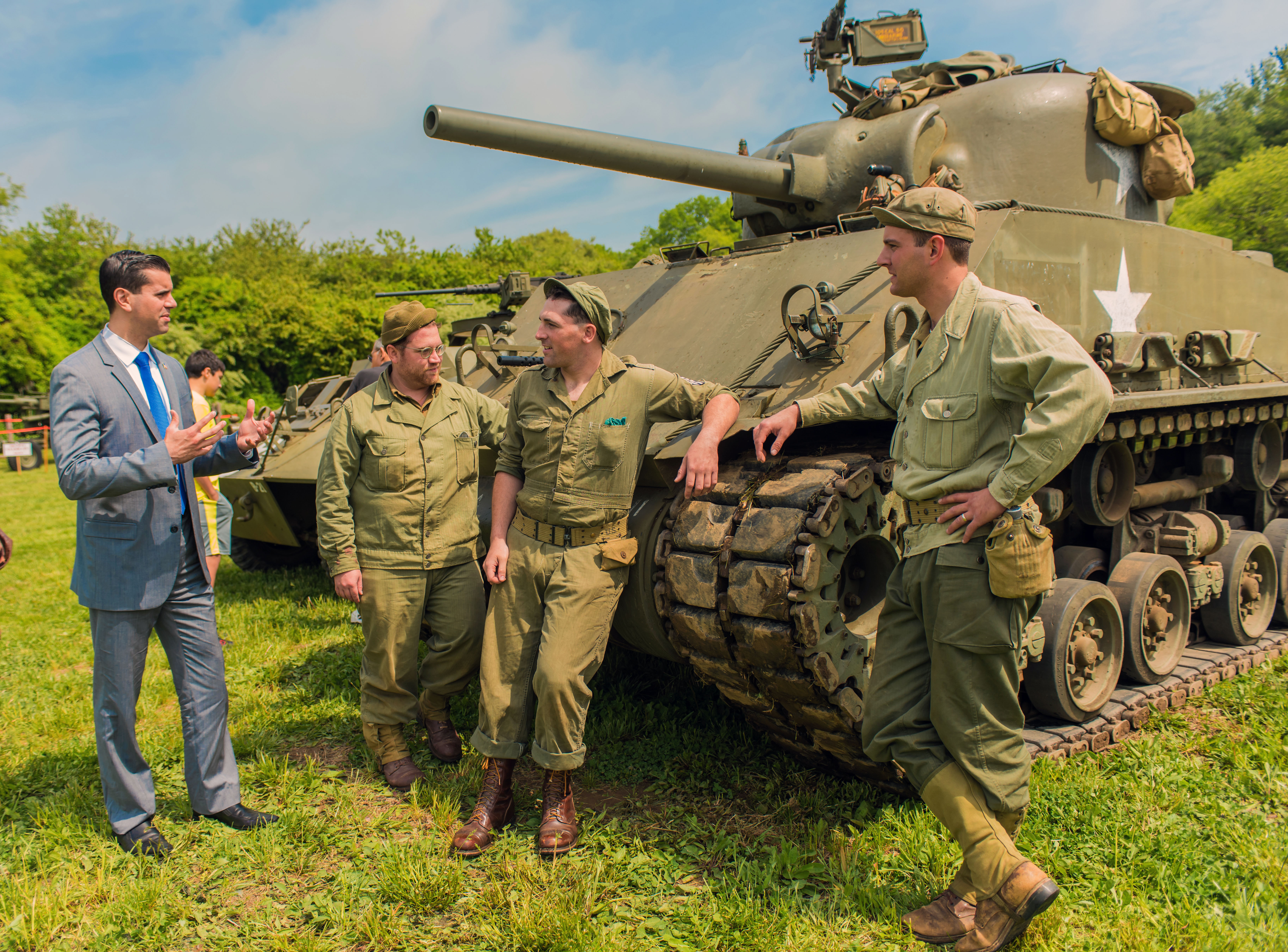 Senator Venditto Visits the World War II Encampment Weekend at the ...